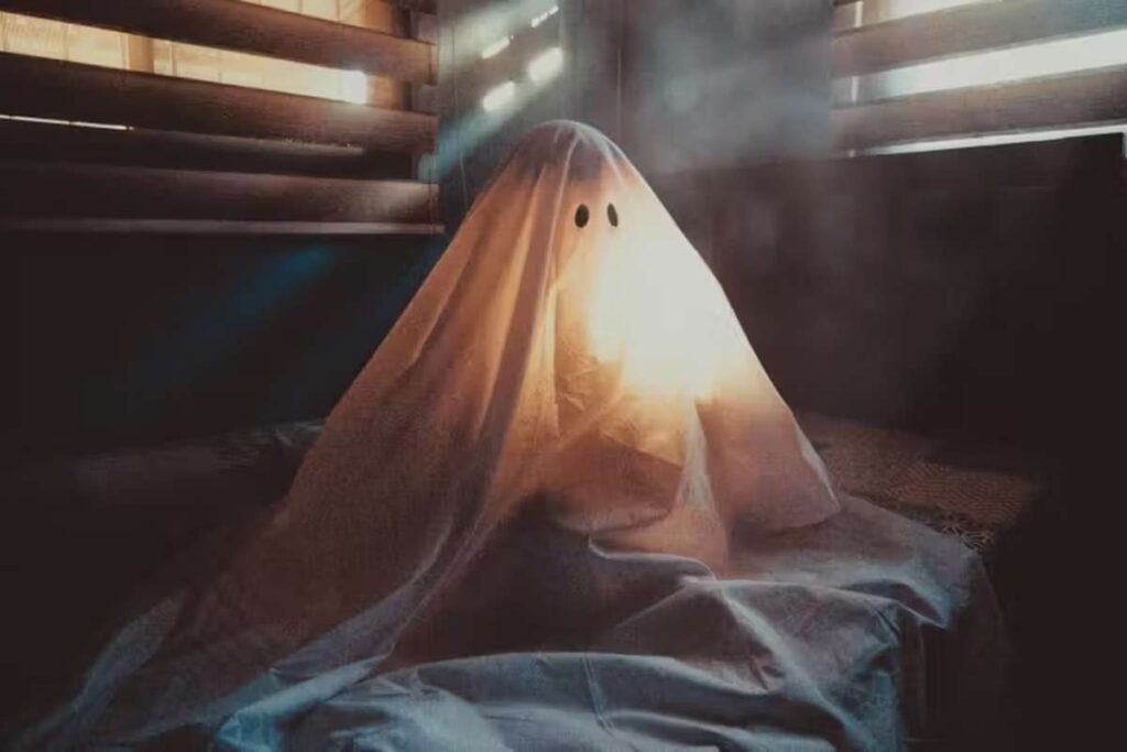 A Newly Purchased Smart Home Found to Have a “Digital Ghost” Still ...